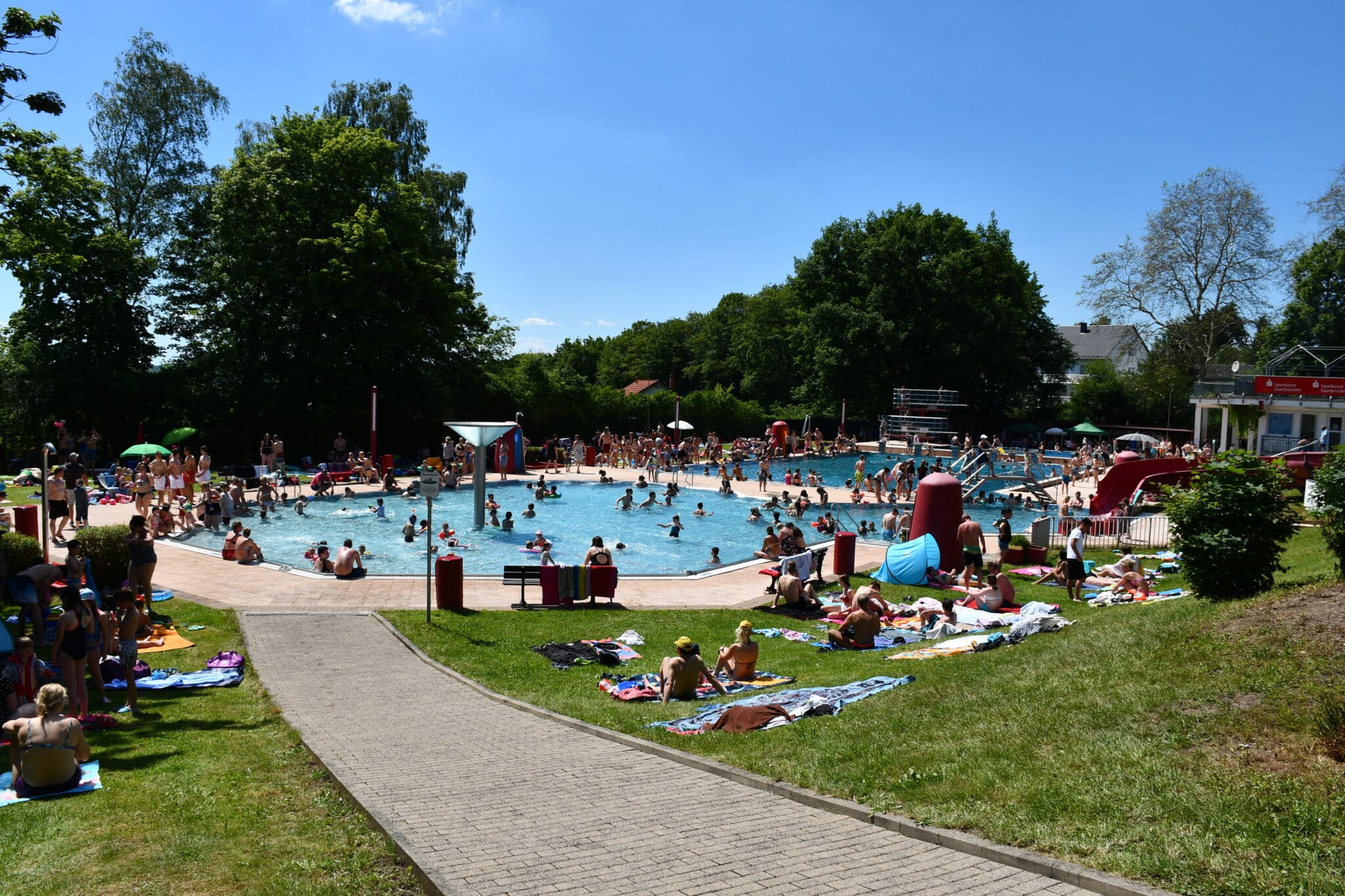 Ankündigung: Freibadfest in Friedrichsthal - Stadtbad Friedrichsthal